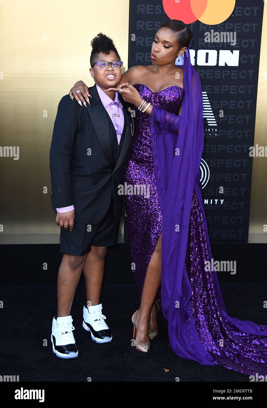 Jennifer Hudson, left, and Julian King arrives at the Los Angeles ...