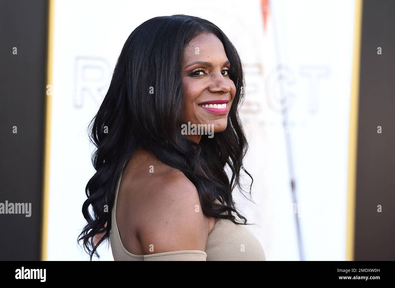 Cast member Audra McDonald arrives at the Los Angeles premiere of ...
