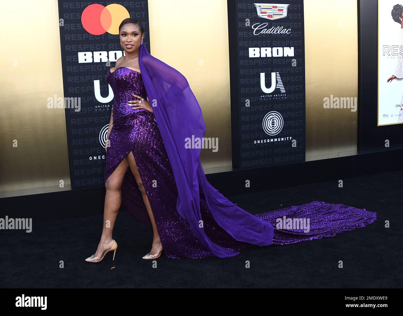 Cast member Jennifer Hudson arrives at the Los Angeles premiere of ...