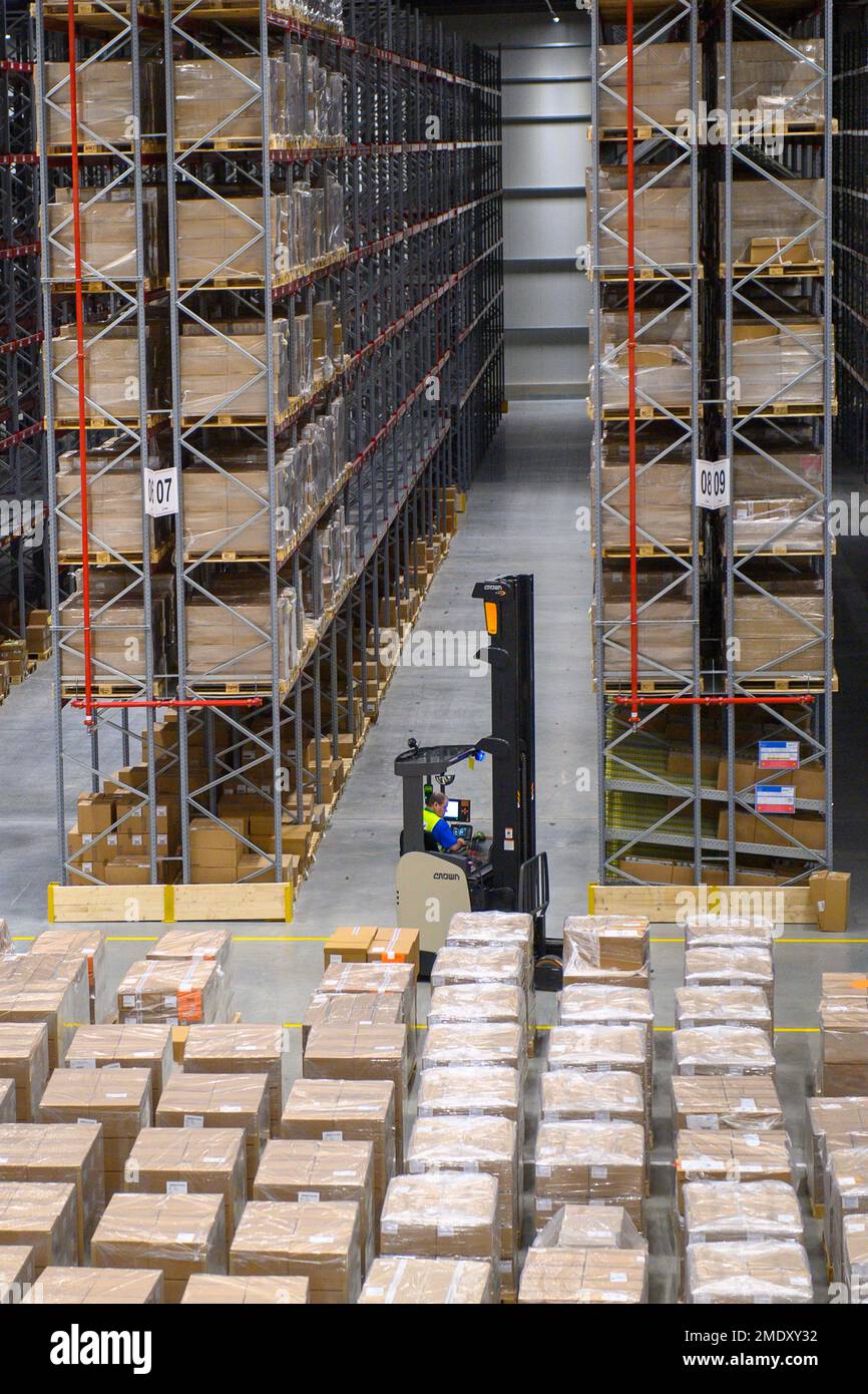 Barleben, Germany. 23rd Jan, 2023. A forklift truck drives through a ...