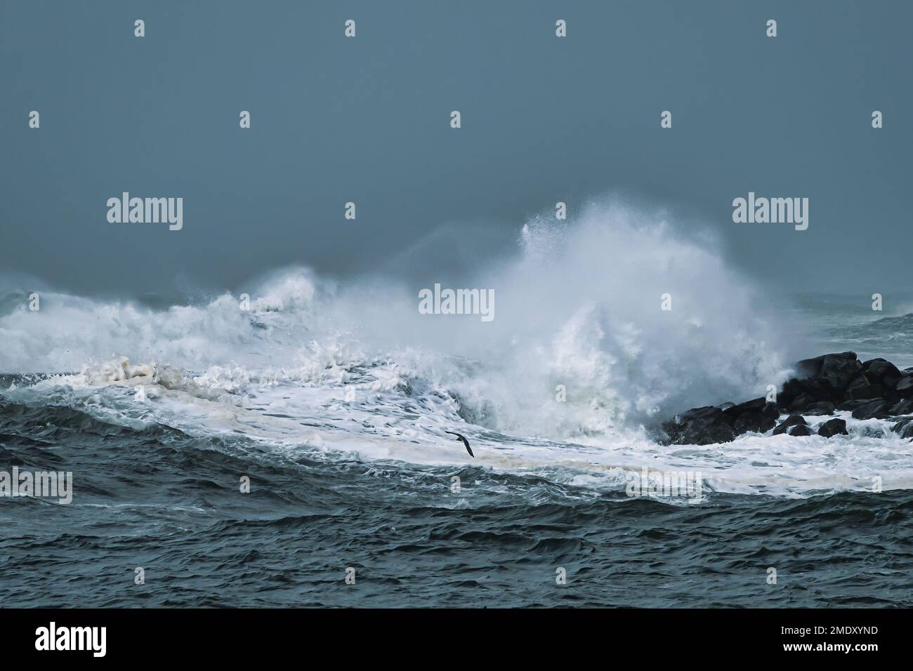 Big waves with stormy weather Stock Photo - Alamy