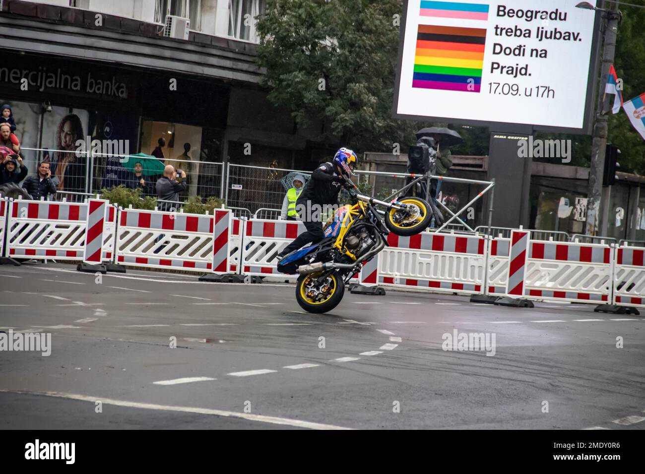 Sports performance extreme hi-res stock photography and images - Alamy