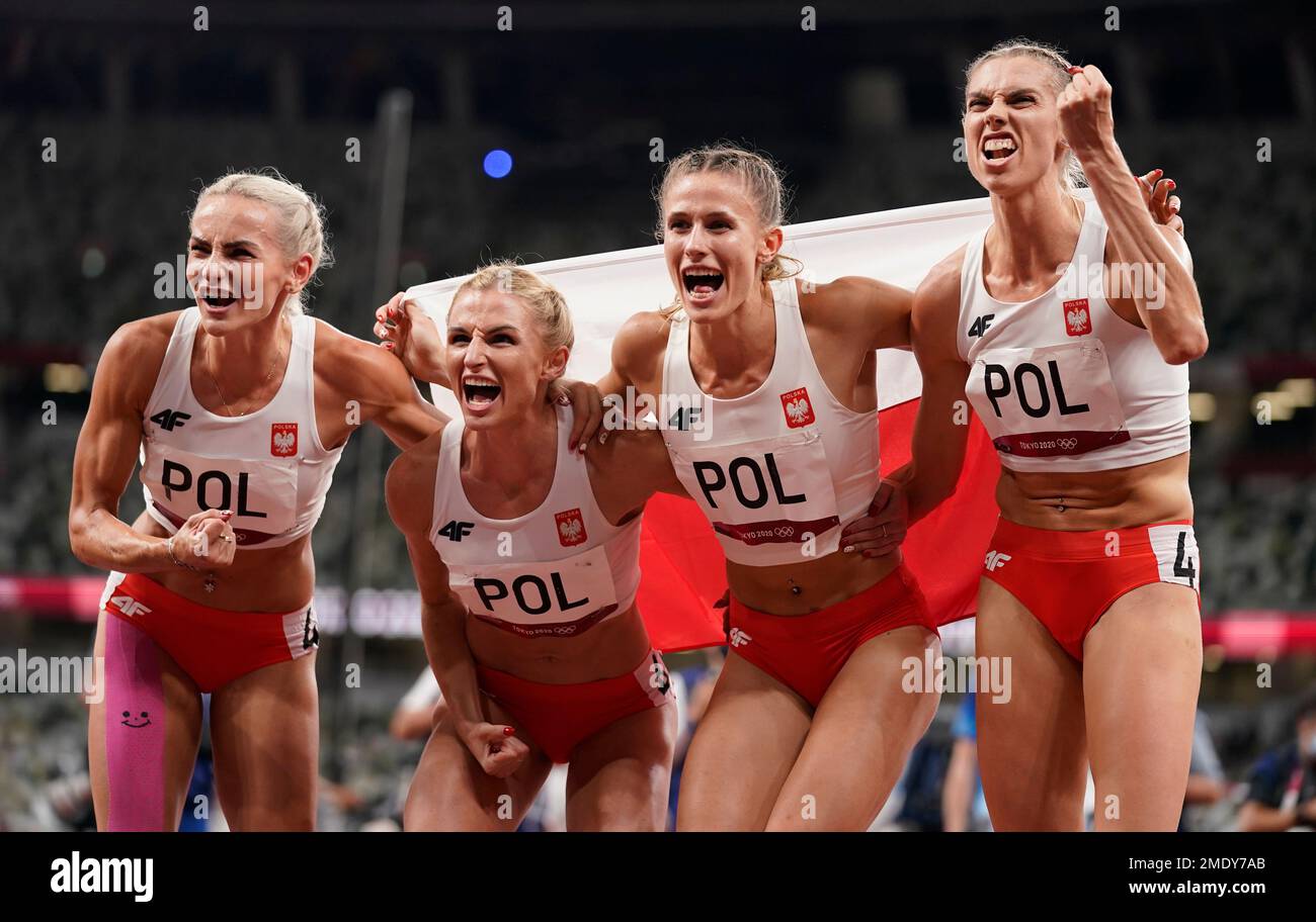 Poland's Justyna Swiety-Ersetic, Iga Baumgart-Witan, Malgorzata Holub ...
