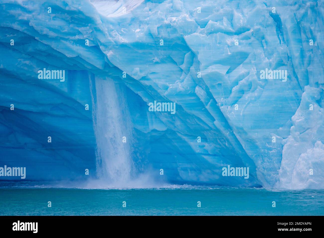 Glacier calving waterfall hi-res stock photography and images - Alamy