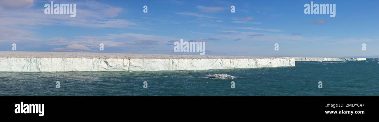 Brasvellbreen glacier, 45 km long stream southwards from ice dome ...