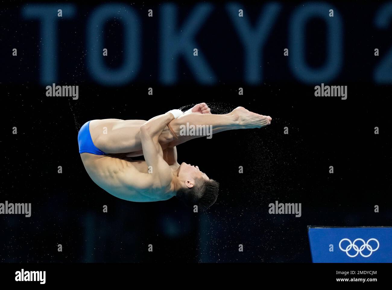 Yang Jian of China competes in men's diving 10m platform semifinal at ...