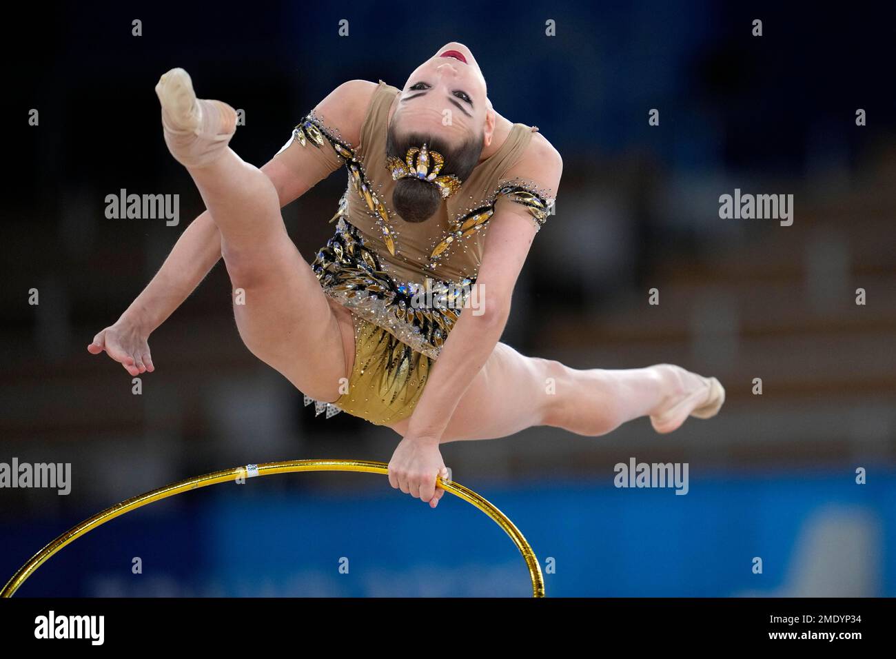 Dina Averina, of Russian Olympic Committee, performs during the ...