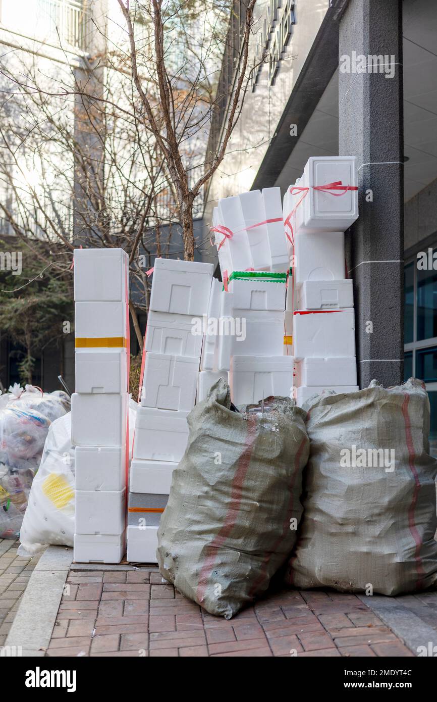 Pile of Styrofoam, separate the garbage on the apartment complex Stock ...