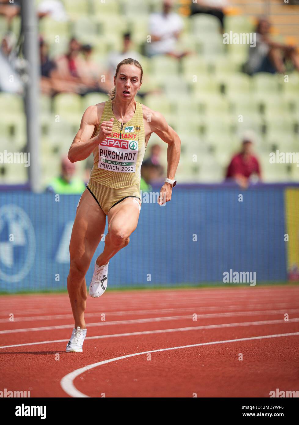 Alexandra Burghardt participating in the 200 meters at the 2022 ...