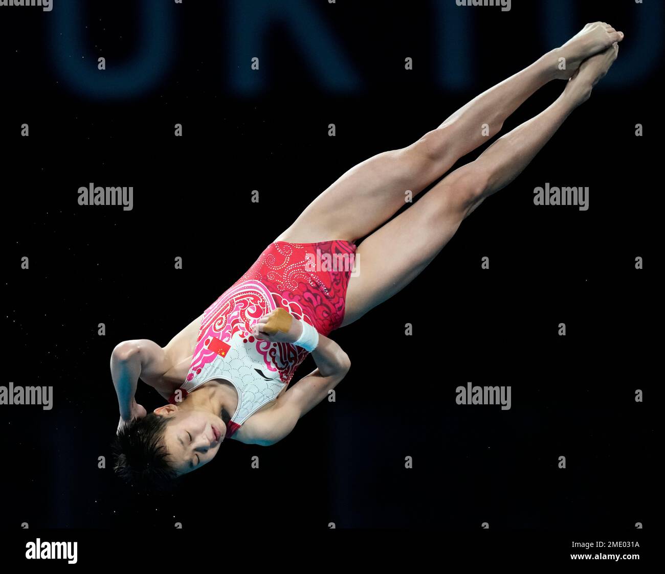 Quan Hongchan of China competes in women's diving 10m platform final at ...