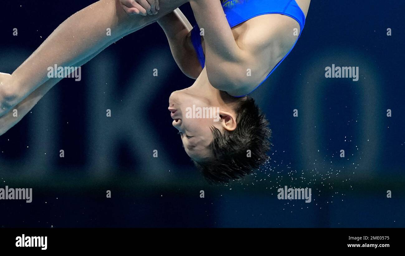 Quan Hongchan of China competes in women's diving 10m platform ...