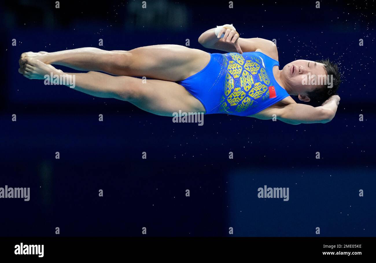 Quan Hongchan of China competes in women's diving 10m platform ...