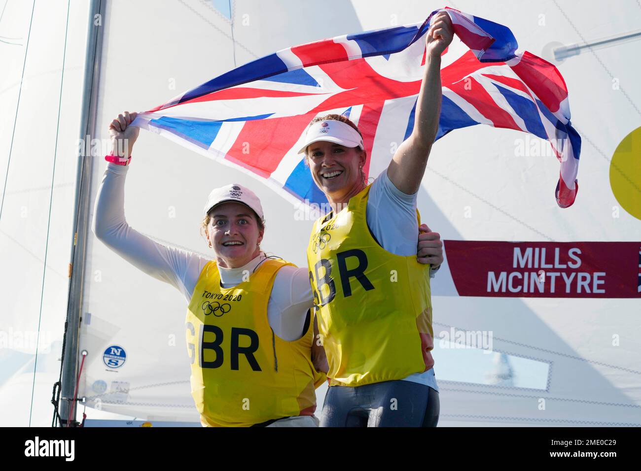 Great Britain's Hanna Mills and Eilidh McIntyre celebrate after winning ...