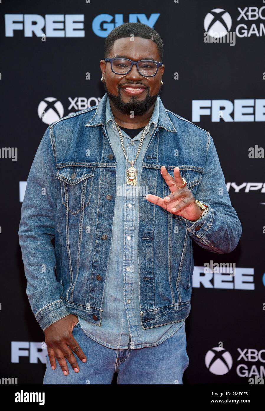 Actor Lil Rel Howery Attends The World Premiere Of Free Guy At Amc Lincoln Square 13 On