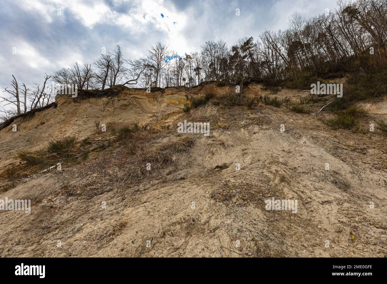 Stony cliff hi-res stock photography and images - Alamy