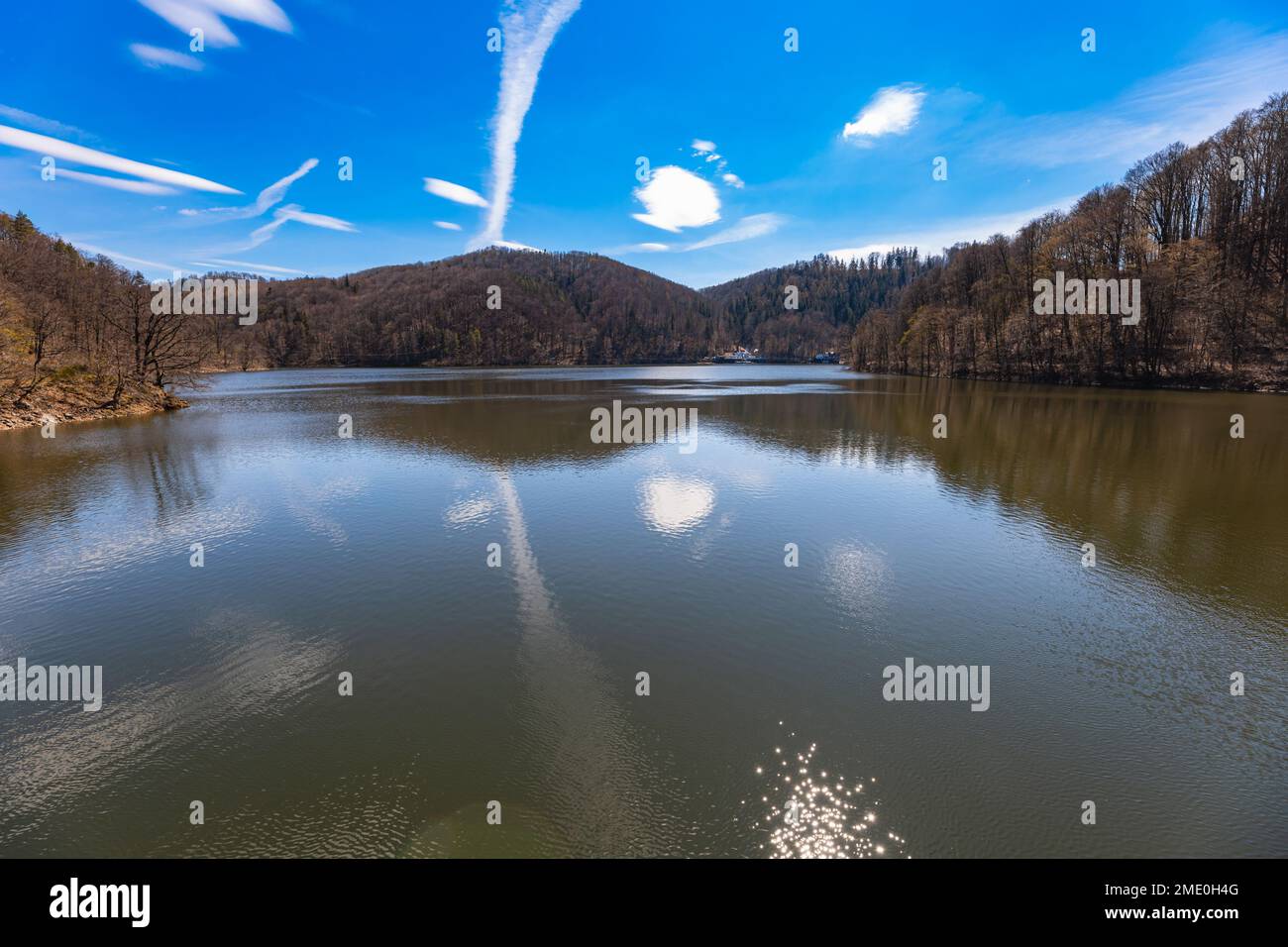 Beautiful landscape of Bystrzyckie lake and Water dam on Bystrzyca ...
