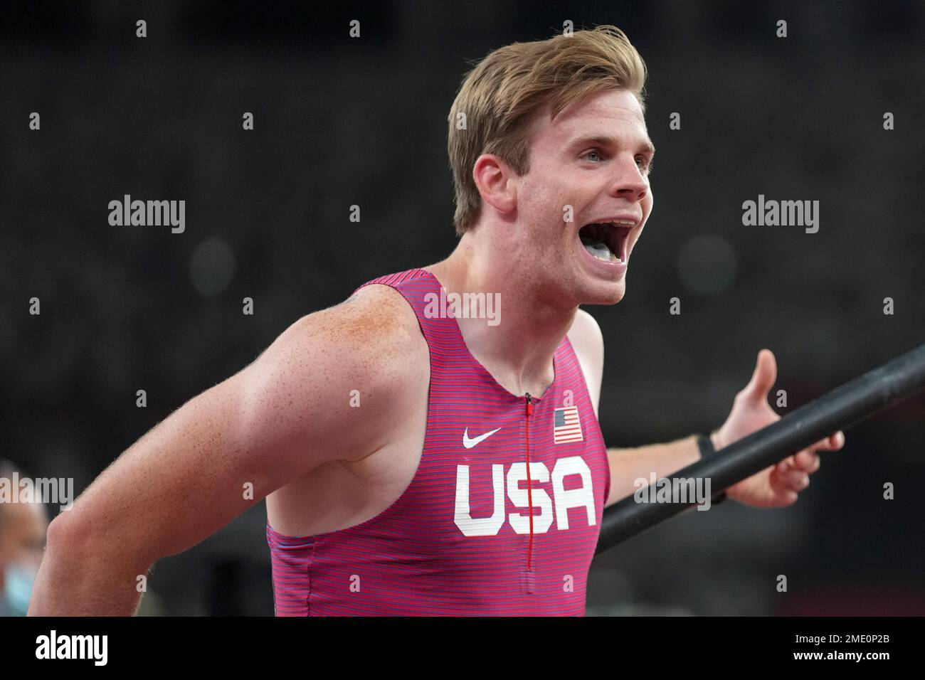 Christopher Nilsen, of United States, reacts after an attempt in the ...