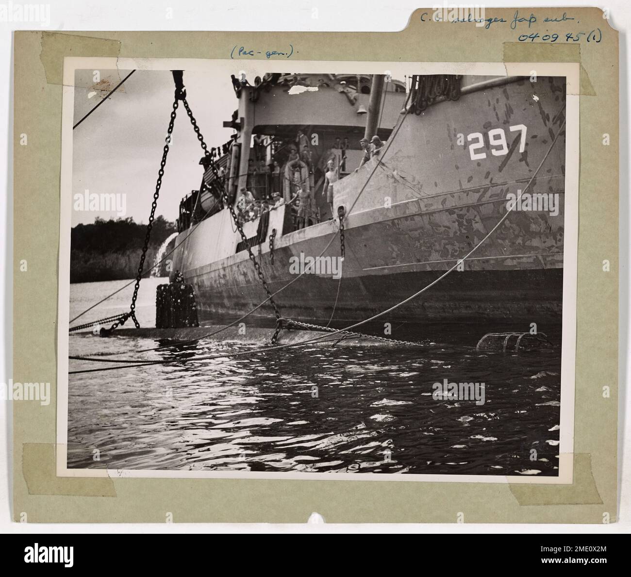 The Coast Guard successfully salvages a Japanese two-man submarine from ...