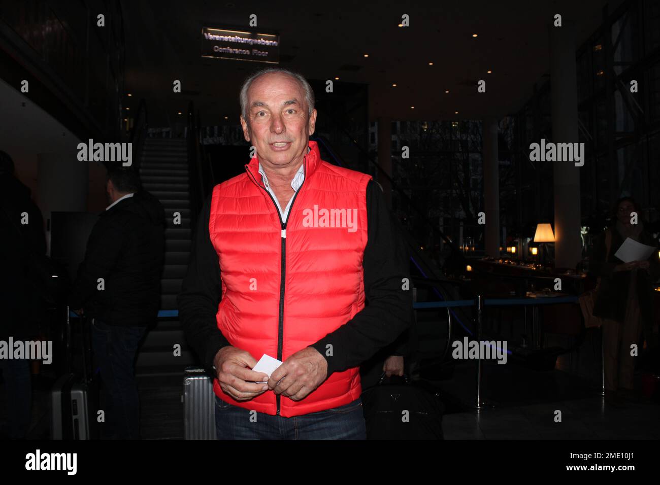 Alexander Pusch beim 52. Ball des Sports 2023 in der Festhalle ...