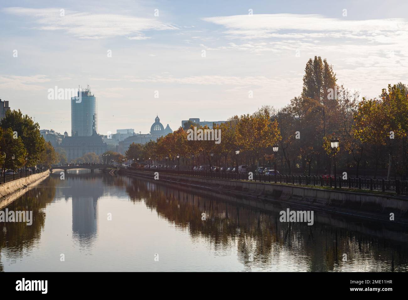 Bridge over Dambovita River. Cityscape Bucharest, Romania, 2023 Stock ...