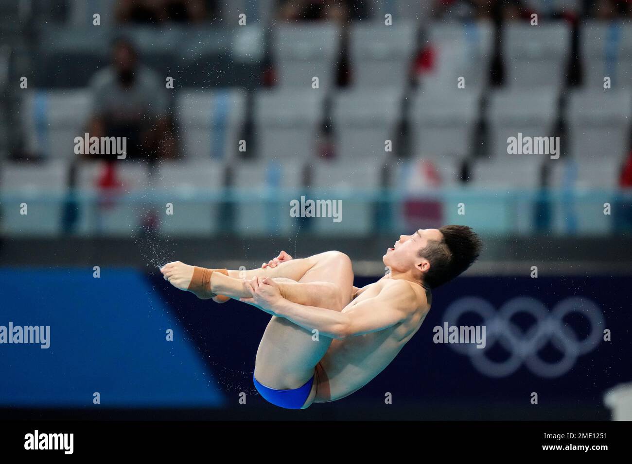 Wang Zongyuan of China competes in men's diving 3m springboard ...