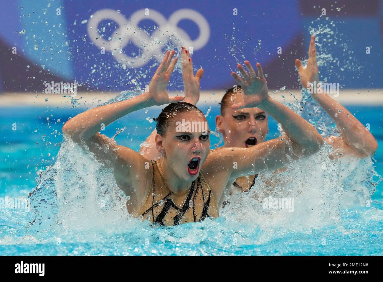 Svetlana Kolesnichenko and Svetlana Romashina of Russian Olympic ...