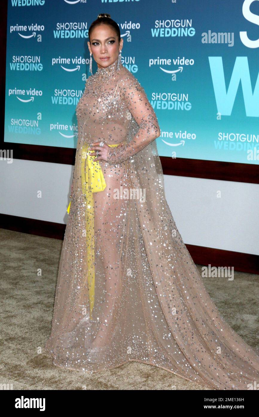 Los Angeles, CA. 18th Jan, 2023. Jennifer Lopez at arrivals for SHOTGUN ...