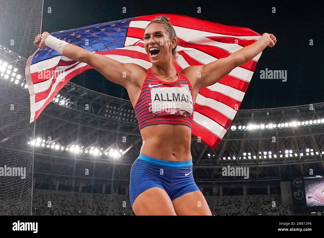 Valarie Allman, of the United States, celebrates after winning the gold ...