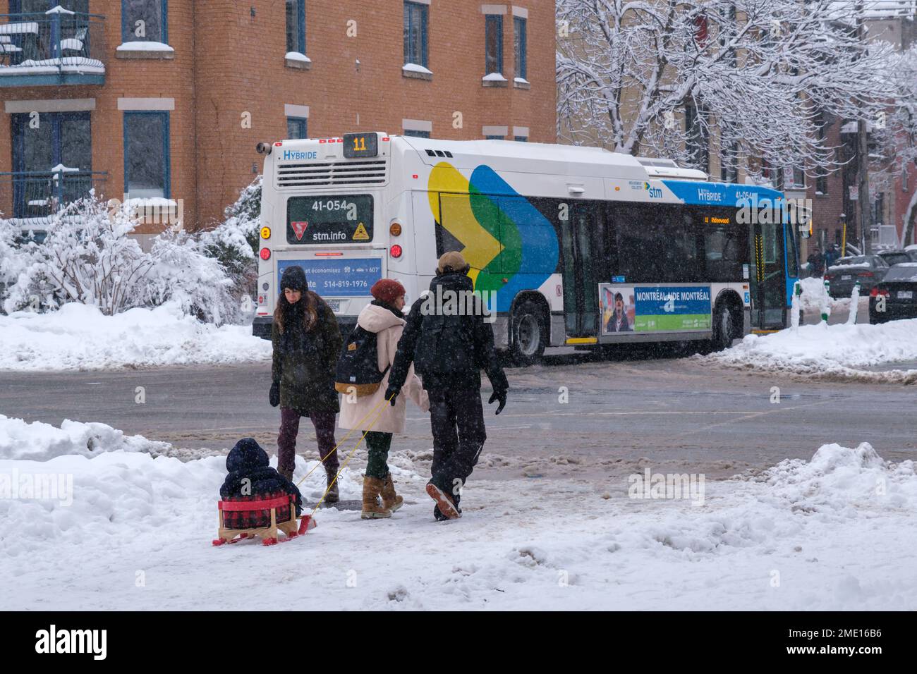 Montreal, CA - 17 December 2022: Pedestrians walking on Rachel Street ...