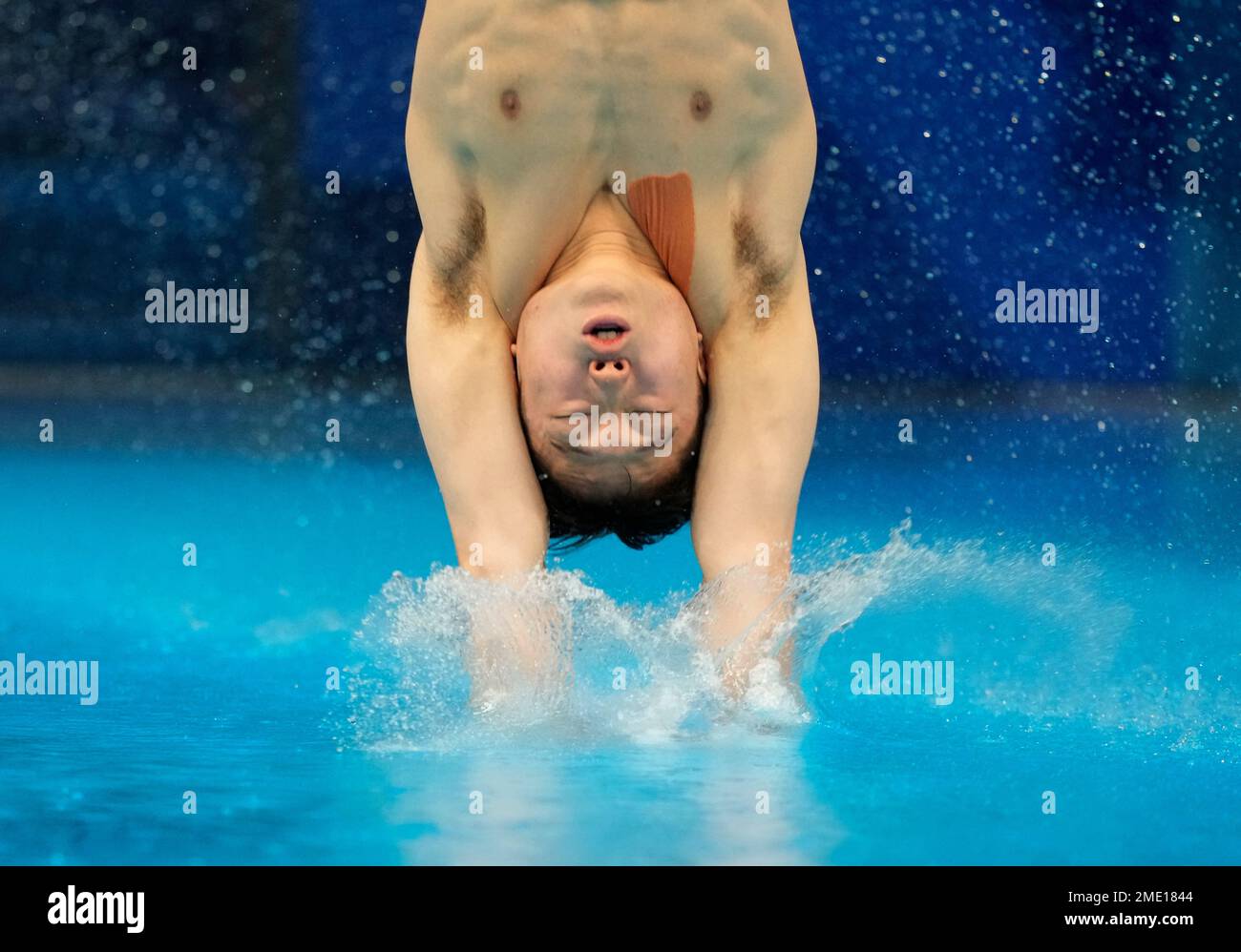 Wang Zongyuan of China competes in men's diving 3m springboard ...
