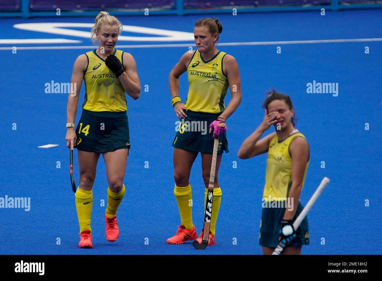 Australia's Stephanie Anna Kershaw (14) and Kaitlin Nobbs (15) react ...