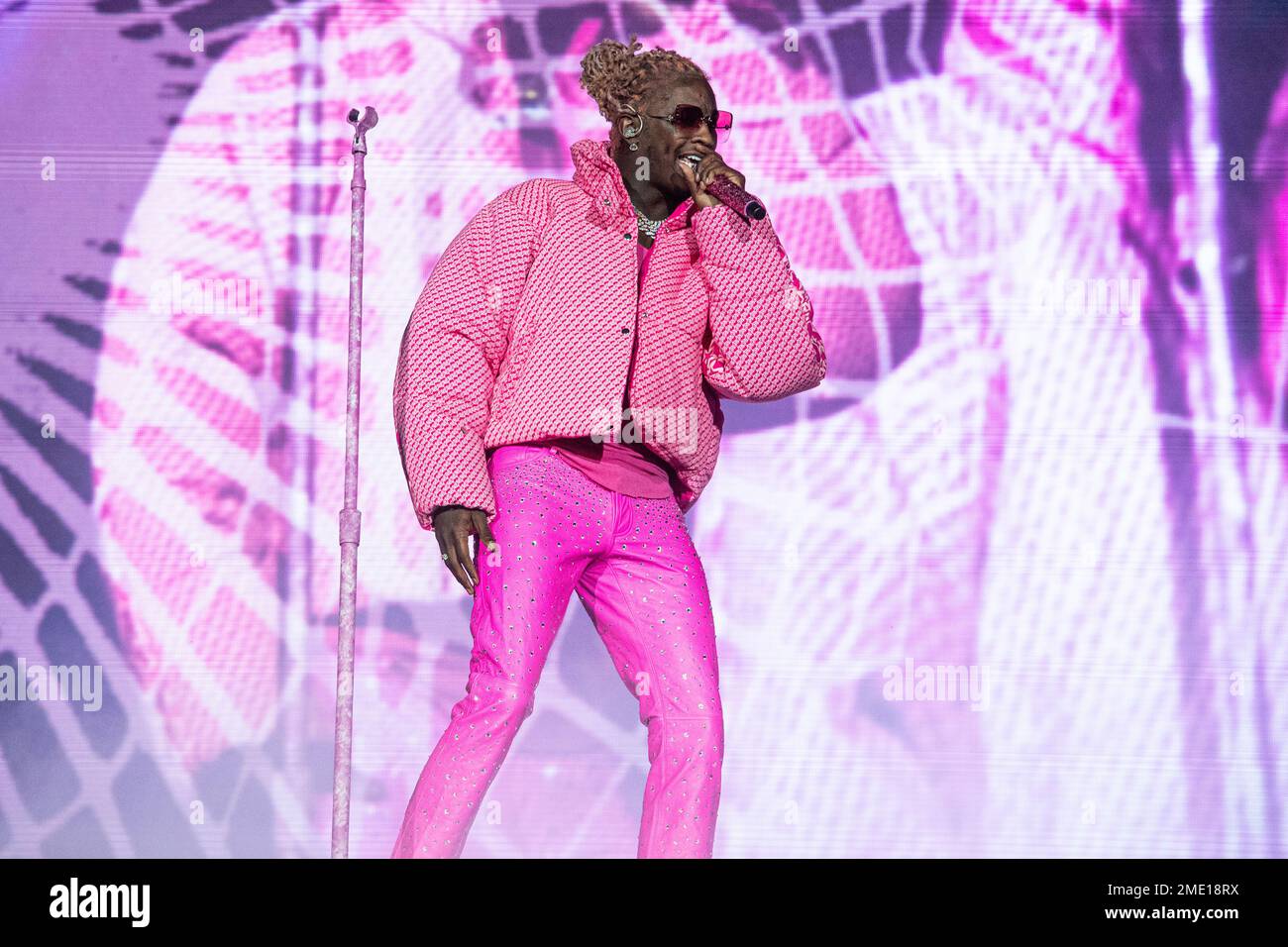 Young Thug performs on day four of the Lollapalooza Music Festival on ...