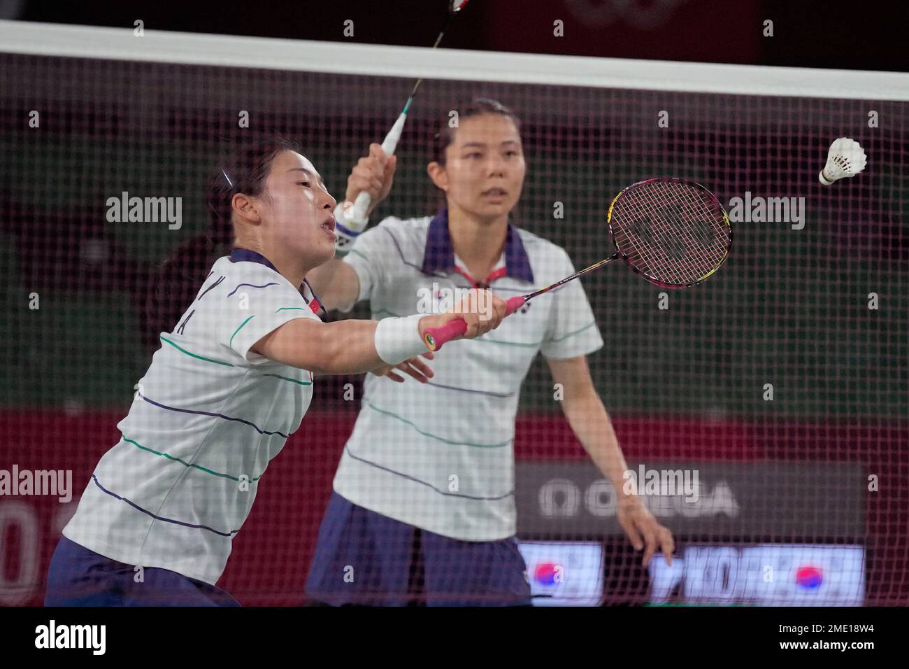 South Korea's Kim So-yeong, right, and Kong Hee-yong play against Lee ...