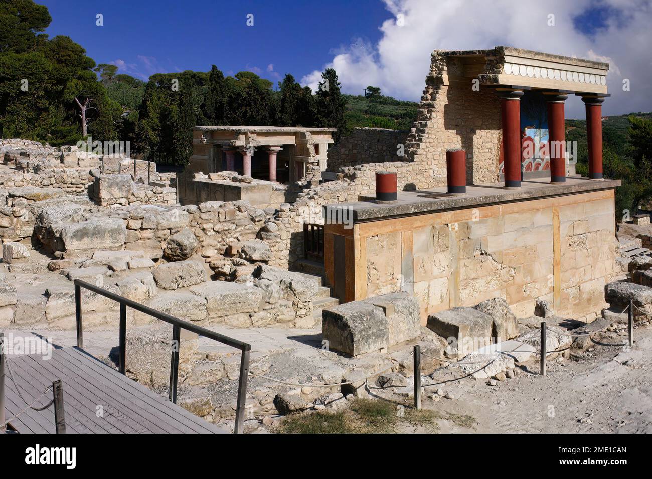 The Minoan Palace of Knossos, Knossos, Heraklion, Crete, Greek Islands ...