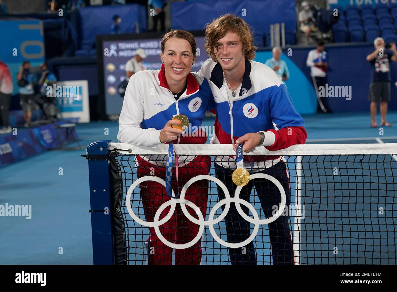 Anastasia Pavlyuchenkova and Andrey Rublev, of the Russian Olympic ...
