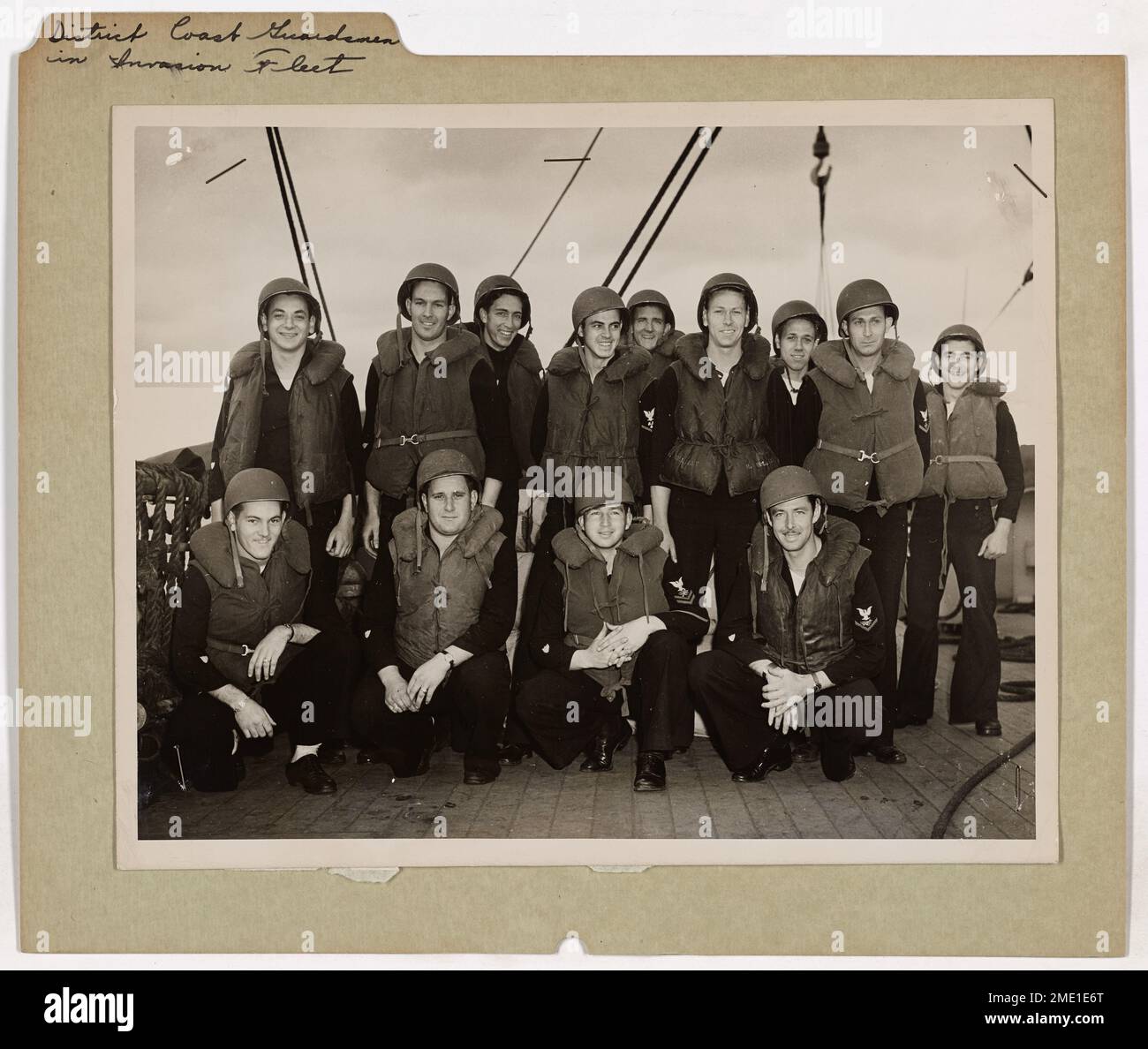Coast Guardsmen from Washington, D.C., serve aboard a Coast Guard ...