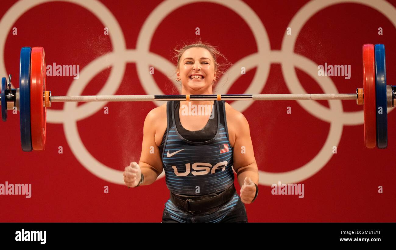 Katherine Elizabeth Nye of the United States celebrates after a lift ...