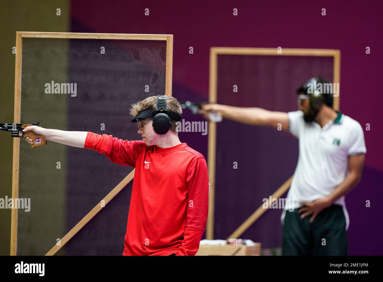 Henry Turner Leverett, left, of the United States, competes in the men ...