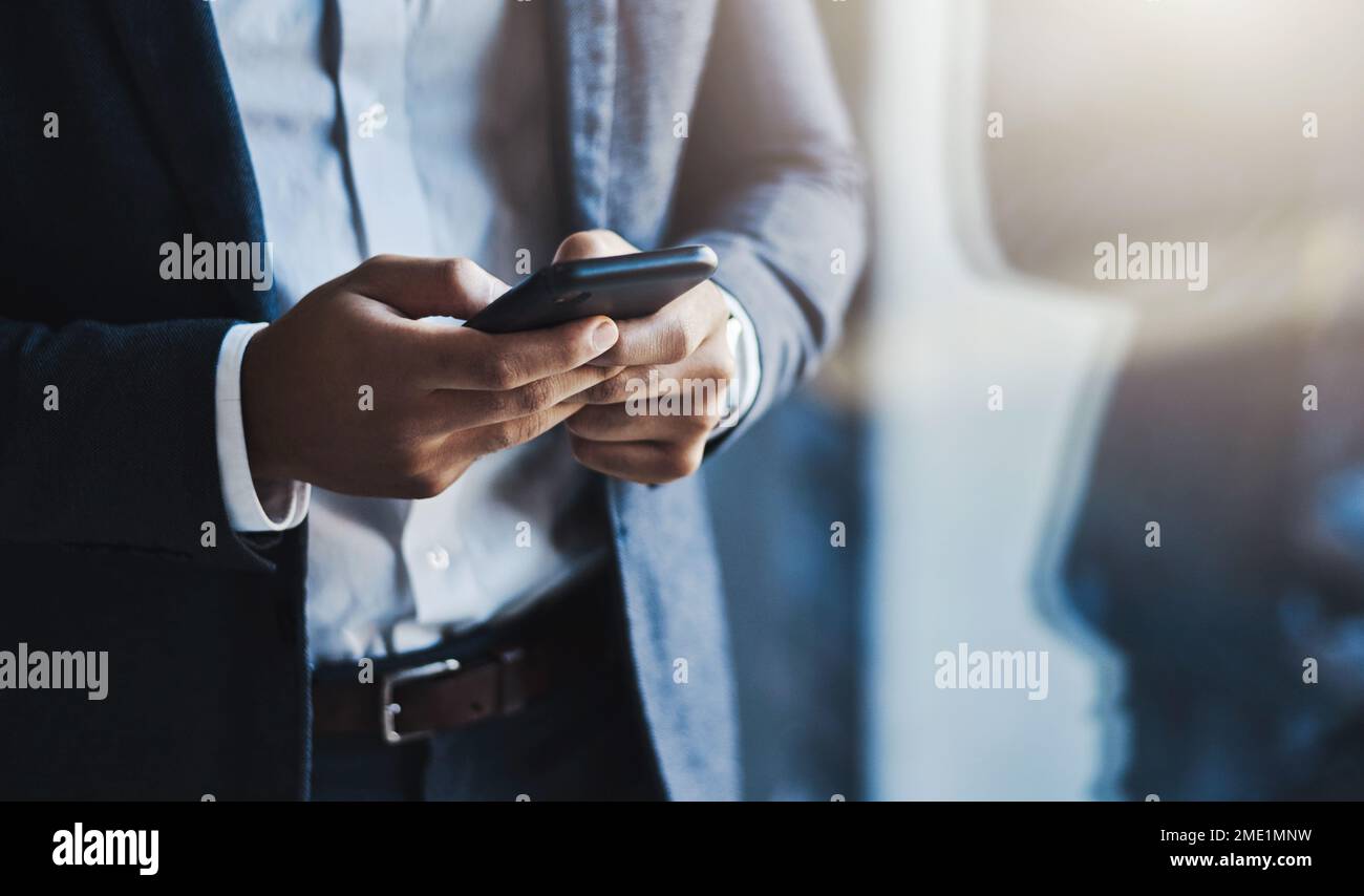 Anonymous formal man in office hi-res stock photography and images - Alamy