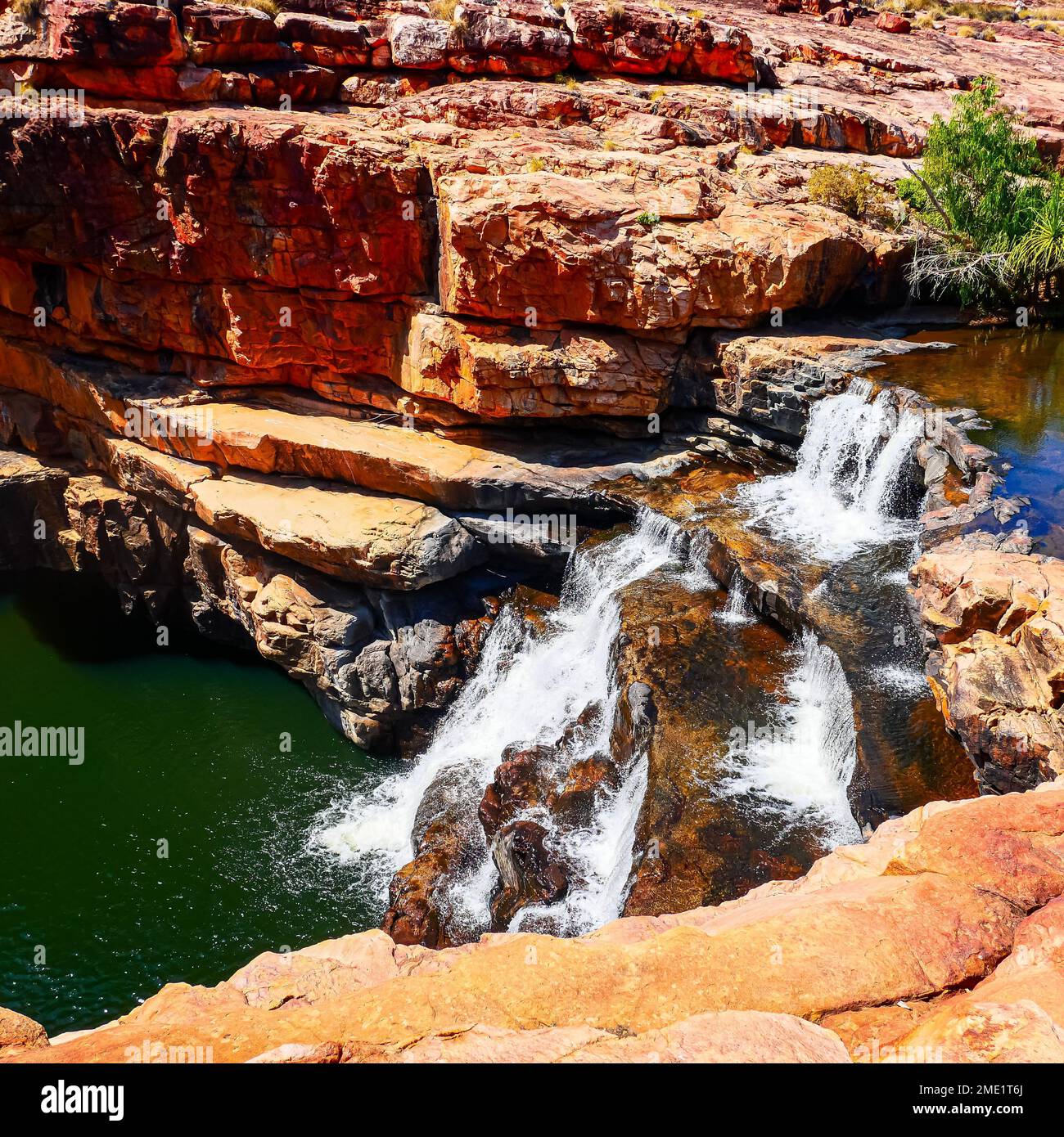 A scenic shot of Dalmanyi (Bell Gorge) in Wunaamin Miliwundi Ranges ...