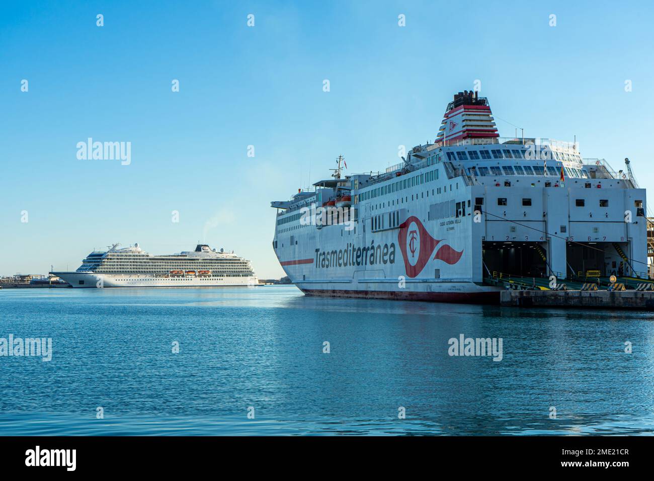 Viking venus ship hi-res stock photography and images - Alamy