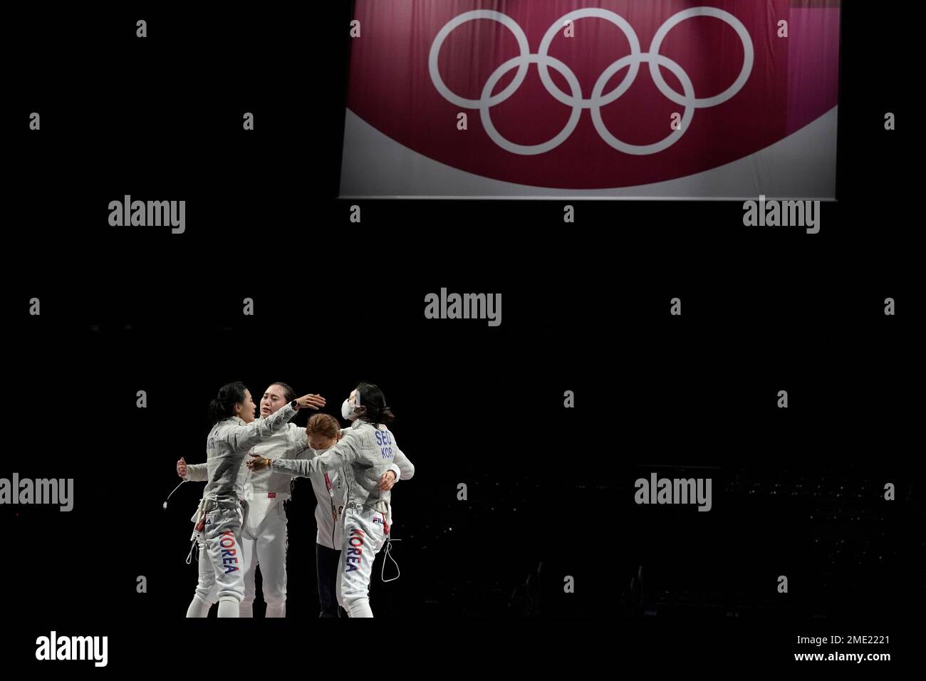 South Korean Sabre team celebrate defeating Italy Sabre team and won ...