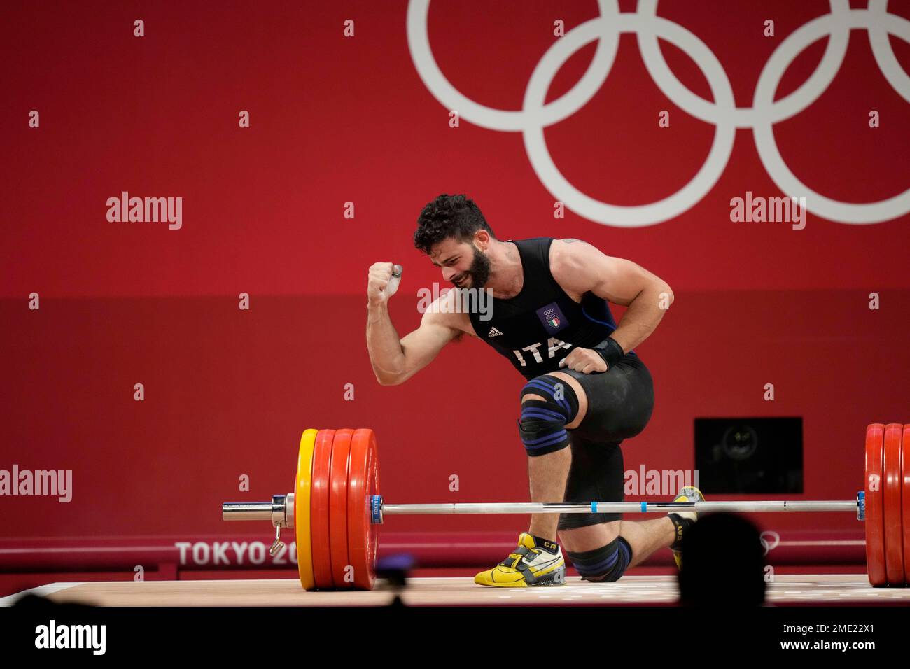 Antonino Pizzolato of Italy gestures after an unsuccessful lift in the ...