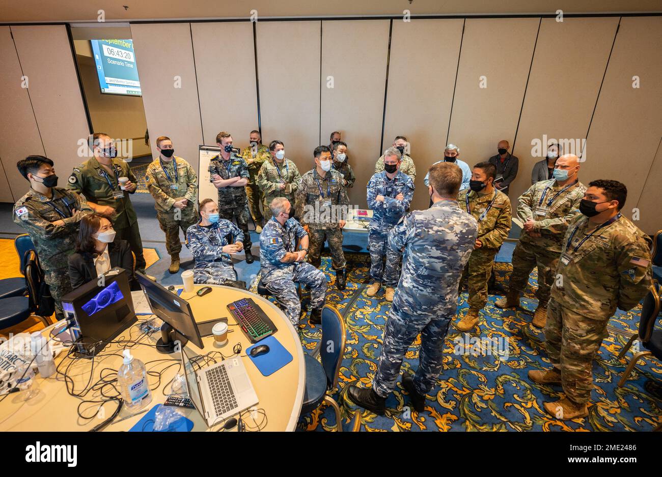 Australian defence space command hi-res stock photography and images ...