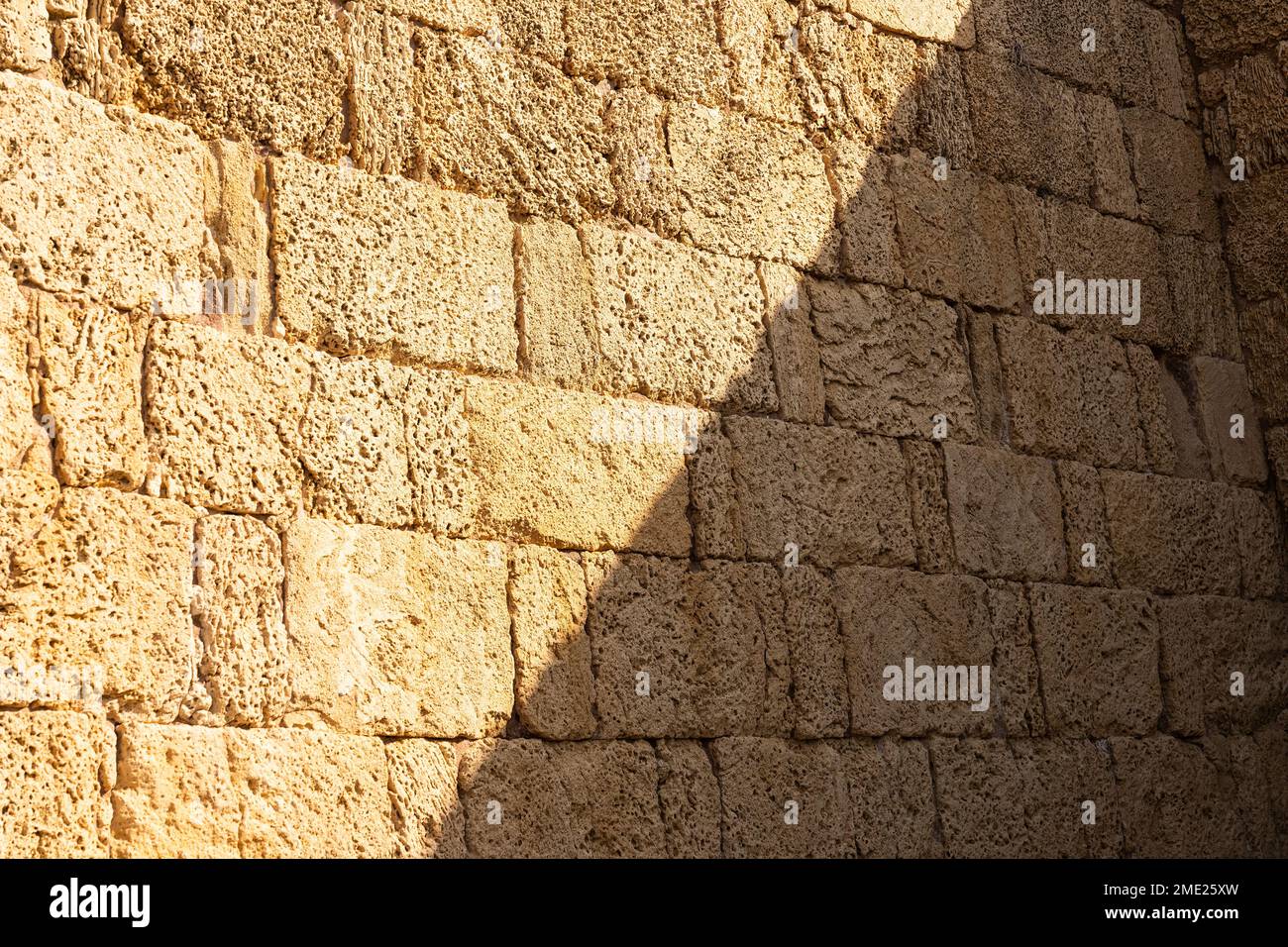 Ancient shell structures hi-res stock photography and images - Alamy