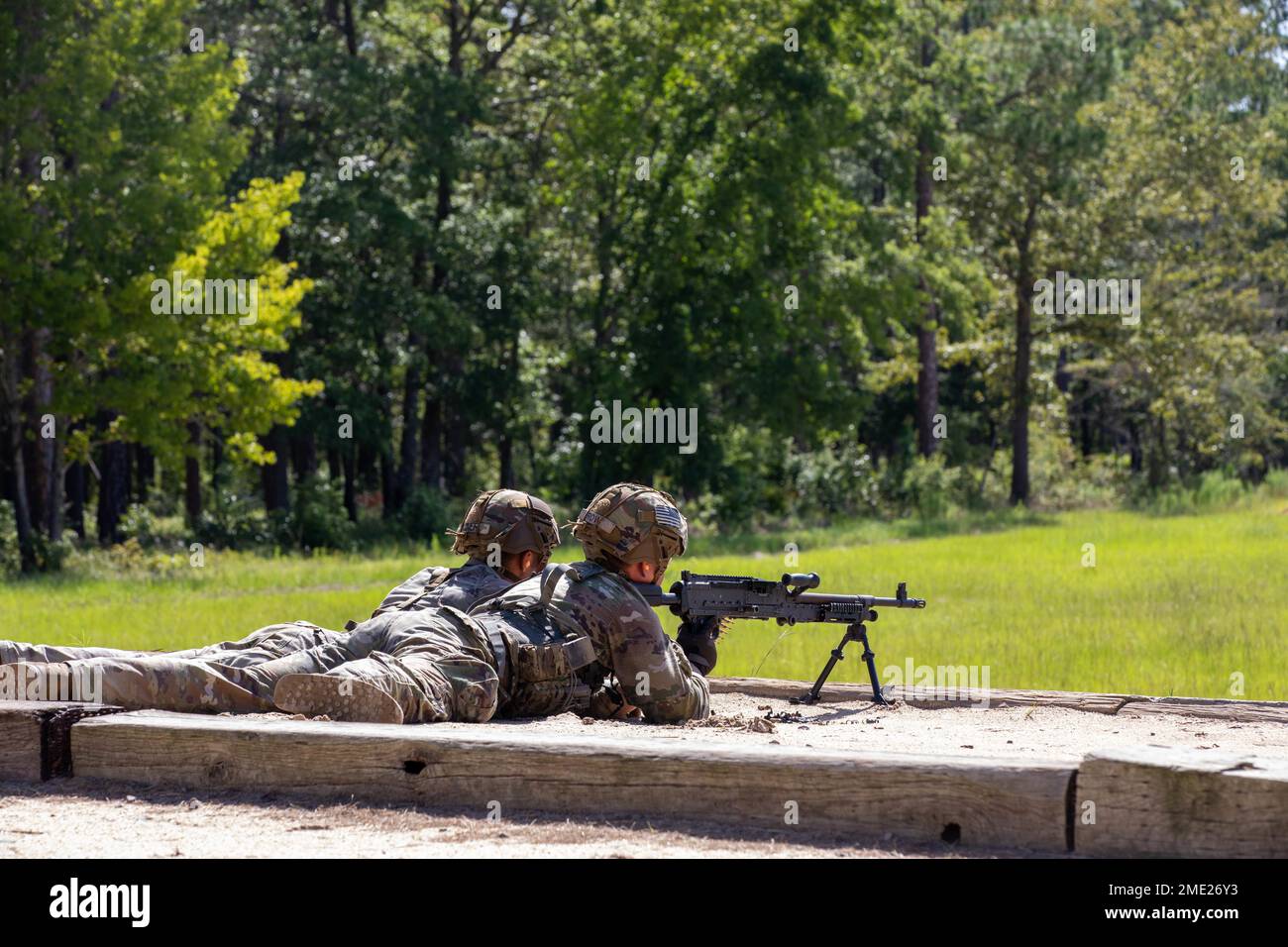 U.S. Army Soldiers assigned to the 101st Airborne Division best squad ...