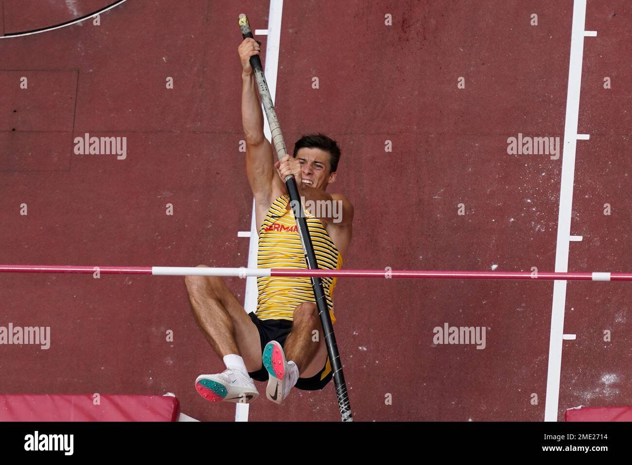 Oleg Zernikel, of Germany, competes during a qualifications round in ...