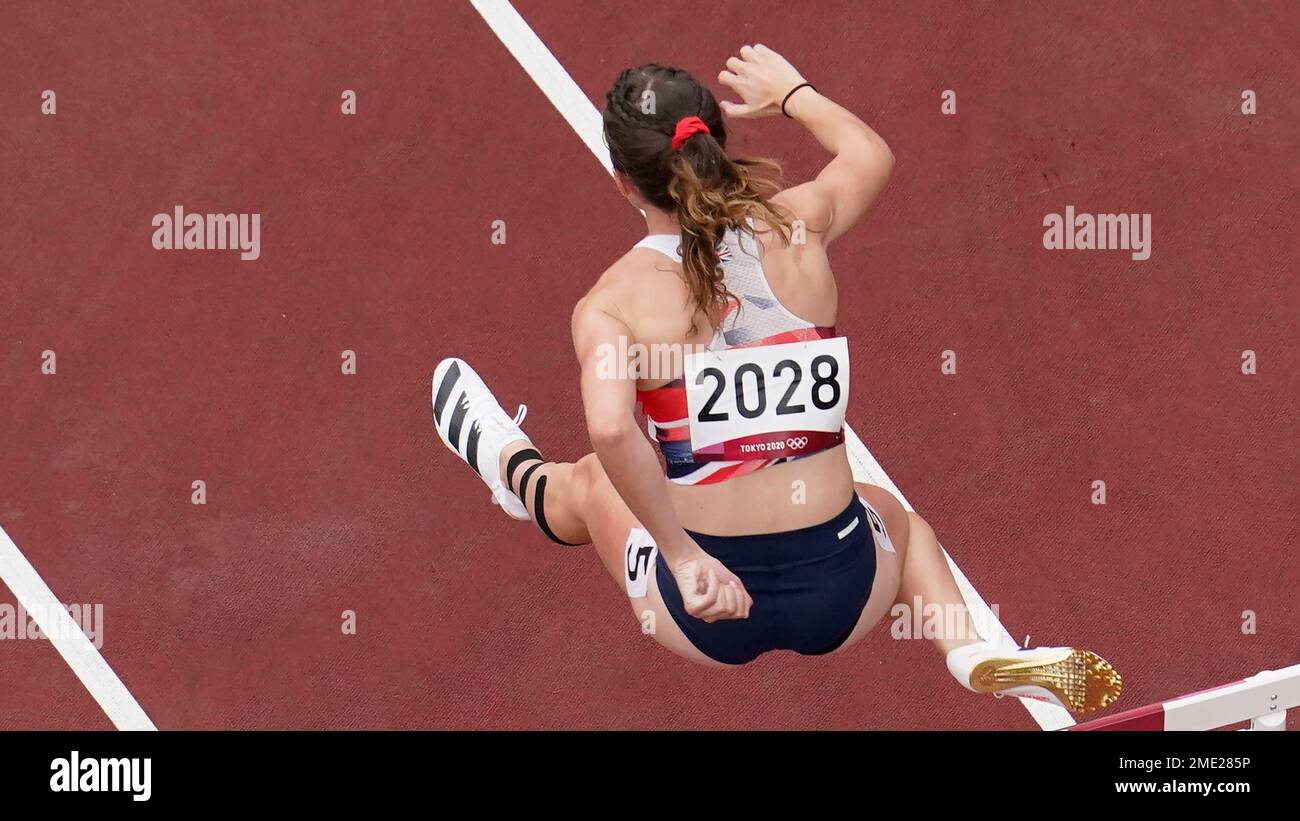 Jessica Turner, of Britain, during a heat in the women's 400-meter ...