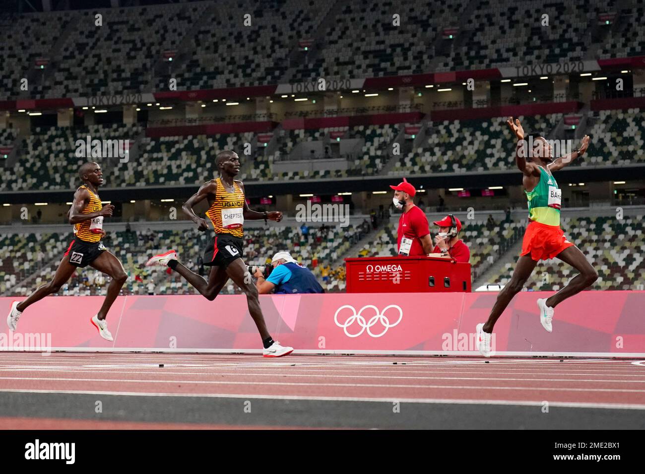 Selemon Barega, of Ethiopia, celebrates after winning the men's 10,000 ...