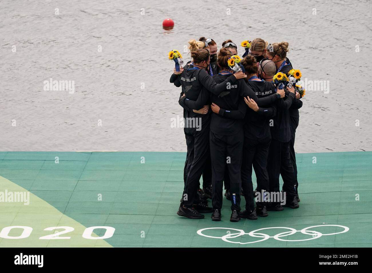 Ella Greenslade, Emma Dyke, Lucy Spoors, Kelsey Bevan, Grace ...